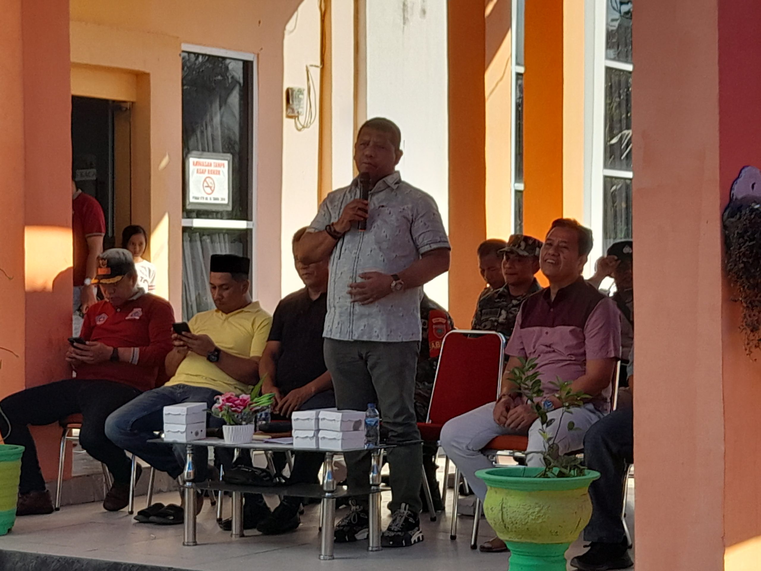 Warga Kadia Minta Penerangan Jalan dan Perbaikan infrastruktur ... Warga Kadia Minta Penerangan Jalan dan Perbaikan infrastruktur ...